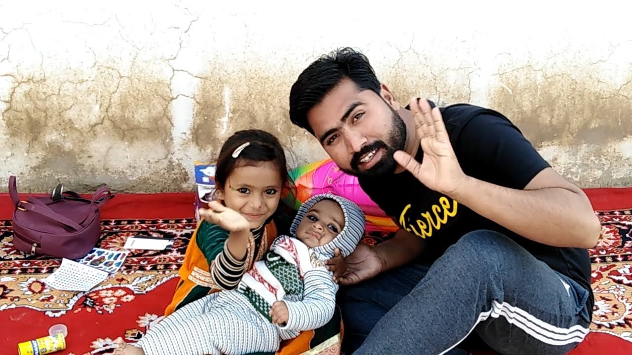 Ashoo is playing with her new collections - YouTube