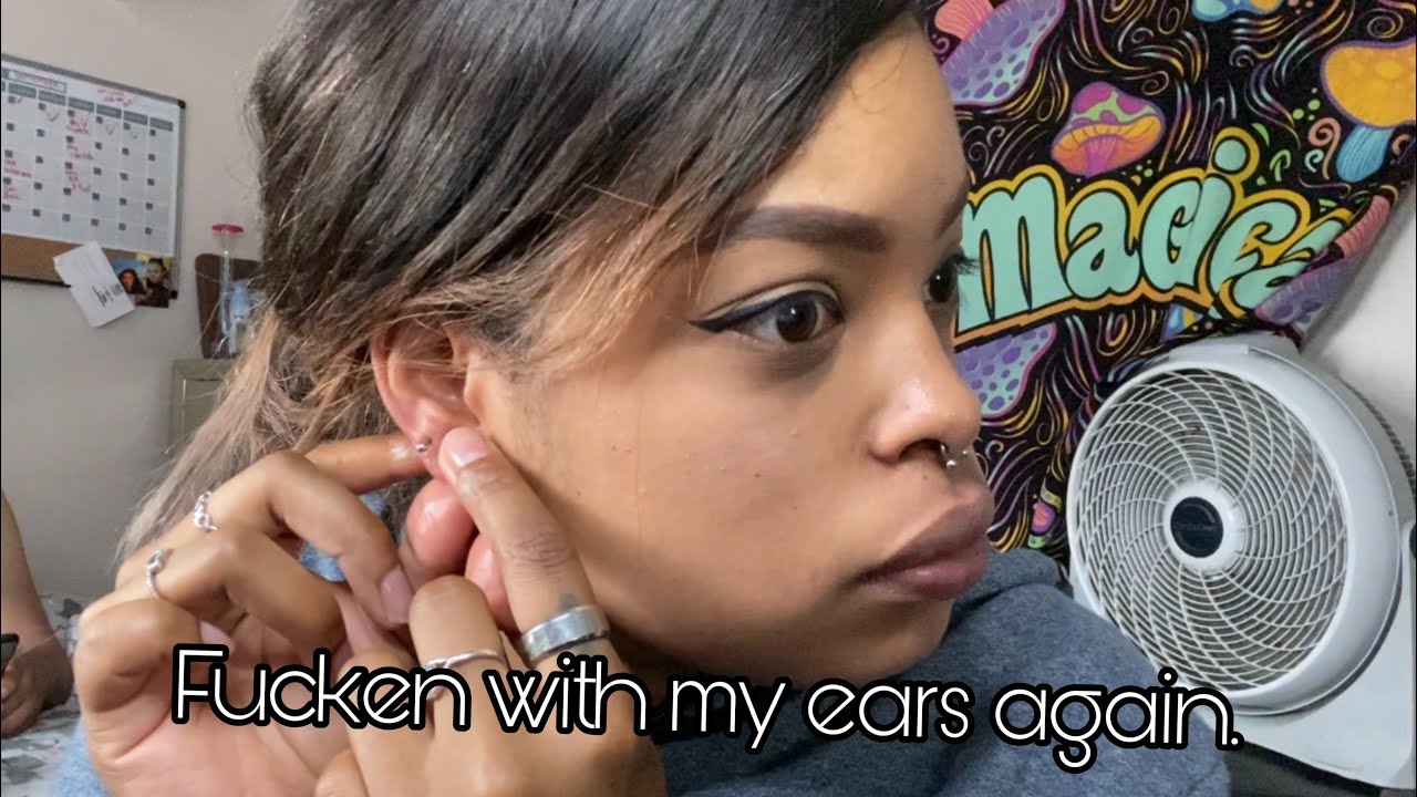 2g stretch, I finally like how my ears look now - YouTube
