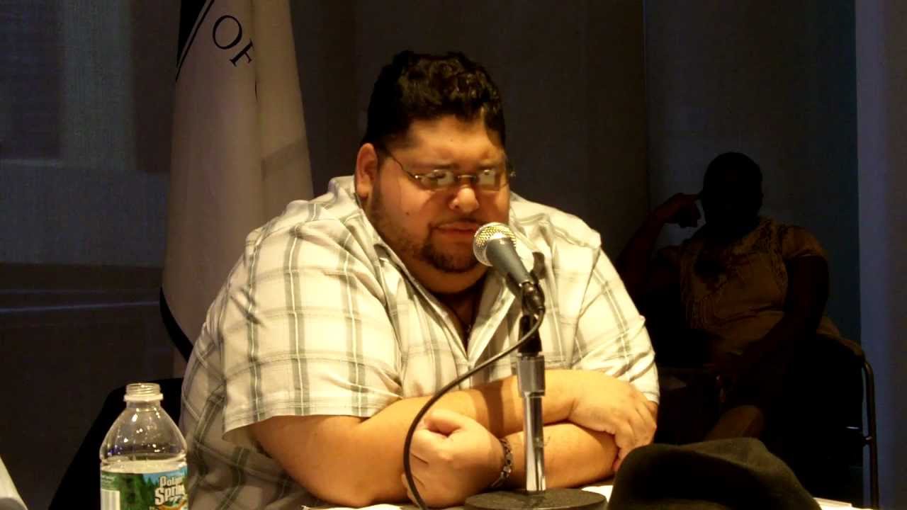 Rich Villar on Tucson Latino Book Ban - YouTube