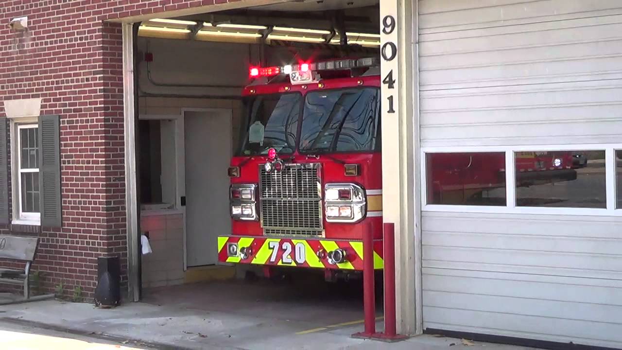 MCFRS Engine 720 Responding - YouTube