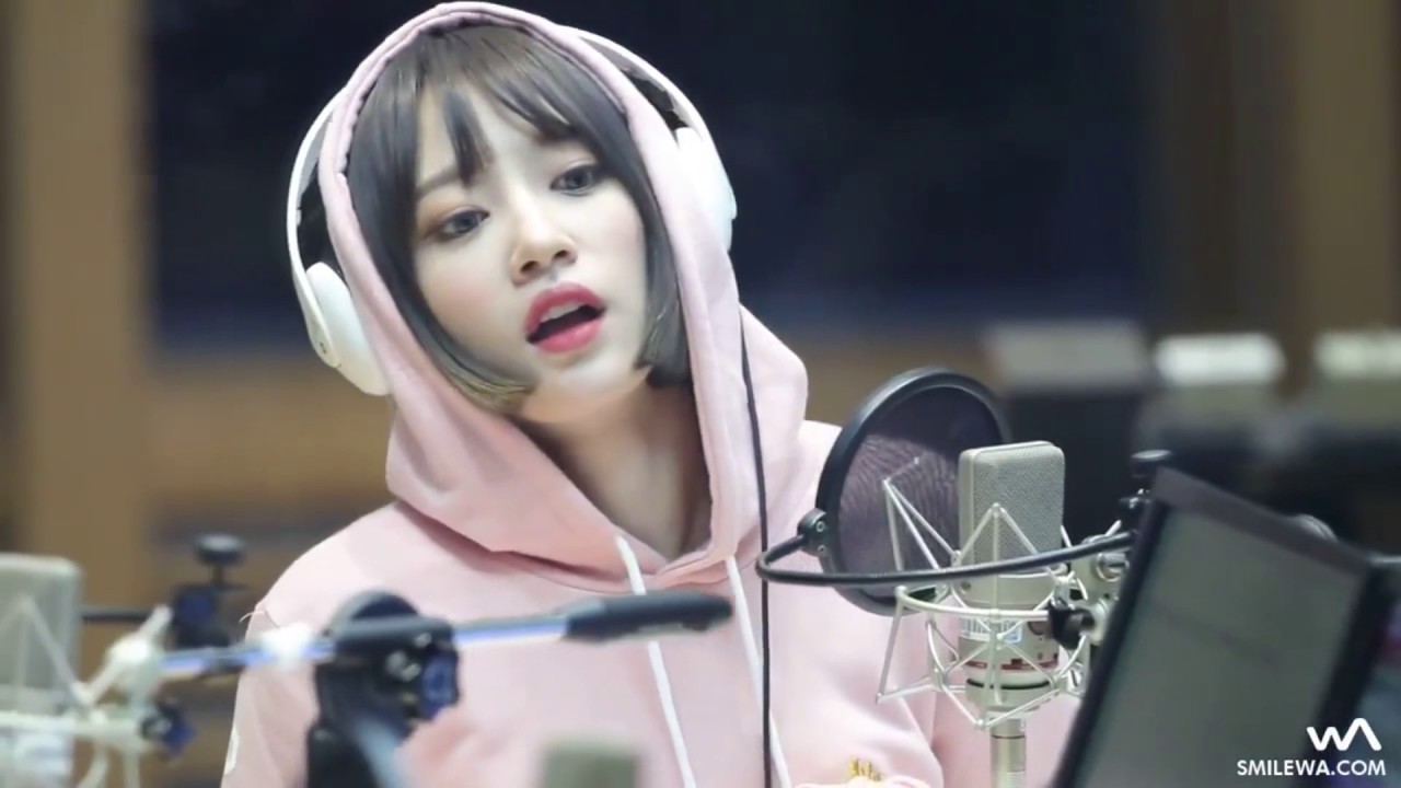 EXID 하니 & 혜린 (Hani & Hyerin) - 위아래 이상한 & 귀여워! Up&Down Interaction ...