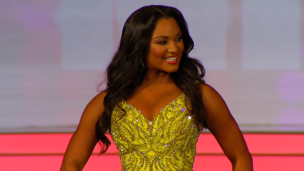 Alexa Major Fun Fashion Finals - YouTube