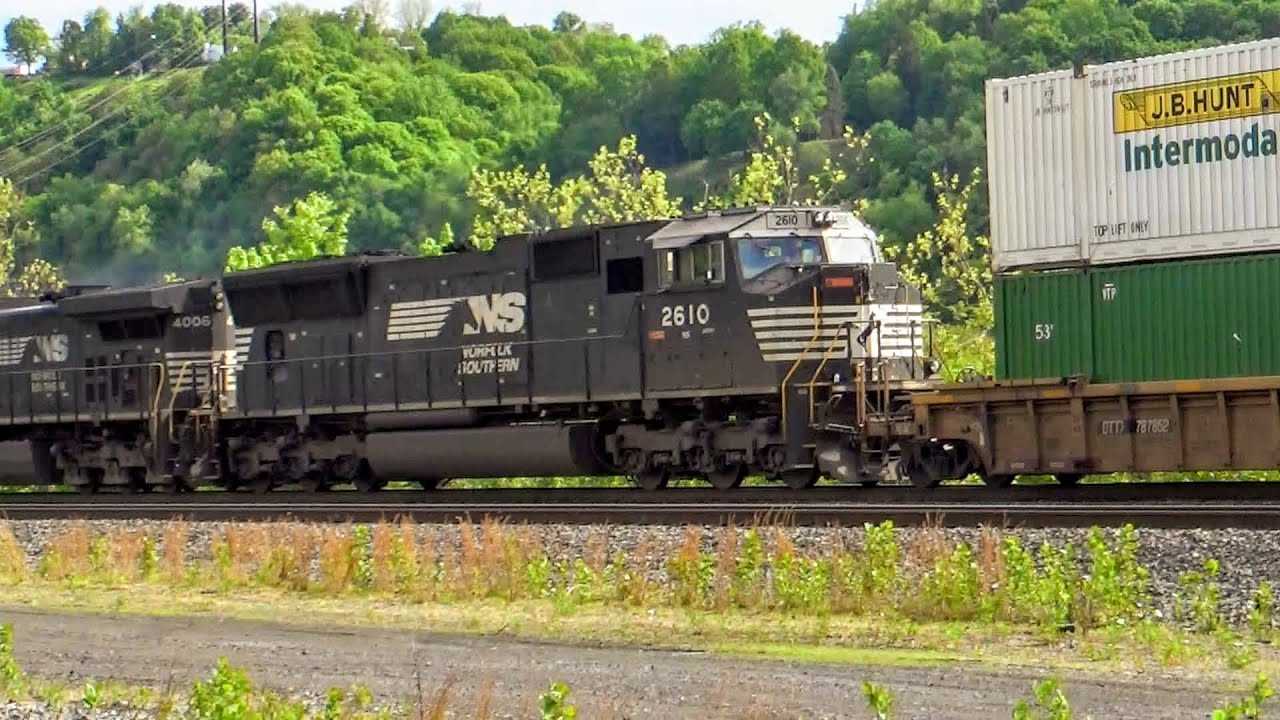 NS 4006 and 2610 lead Intermodal Eastbound through Edgeworth, PA on the ...