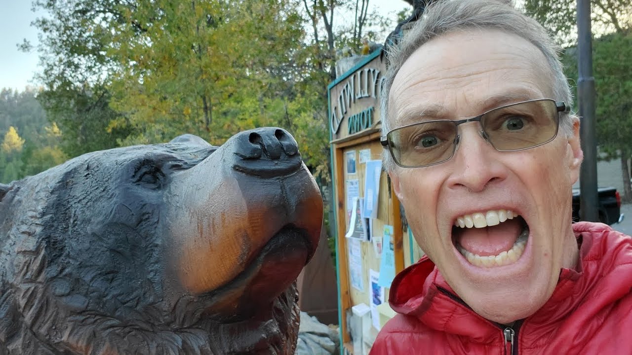 Pritch on the PCT-2023, Day 61-62. Into and out of Idyllwild. - YouTube