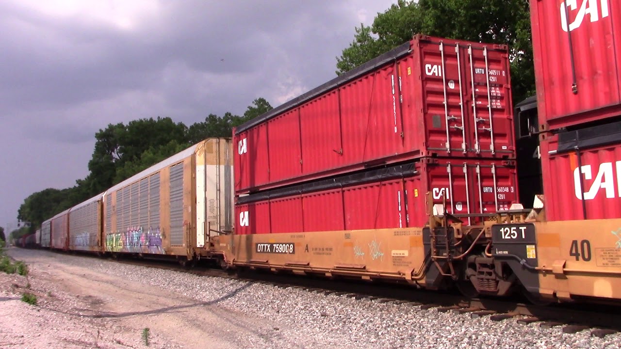 NORFOLK SOUTHERN GE D9-40CW Southbound Manifest Mix Freight - YouTube