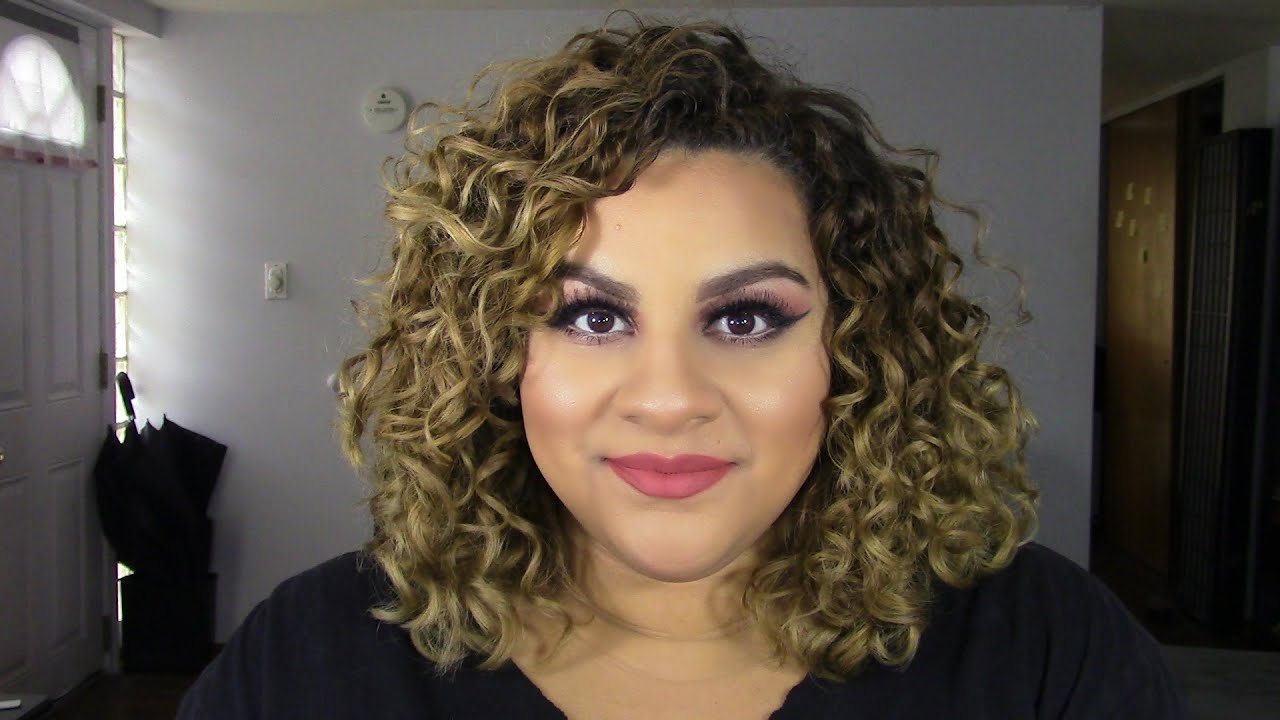 Kylie Lip Kit 22 | Norma Hayes - YouTube