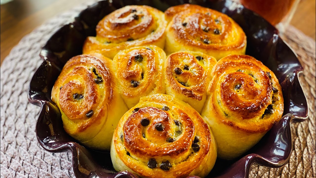 Chinois à la crème pâtissière et aux pépites de chocolat Facile à faire ...