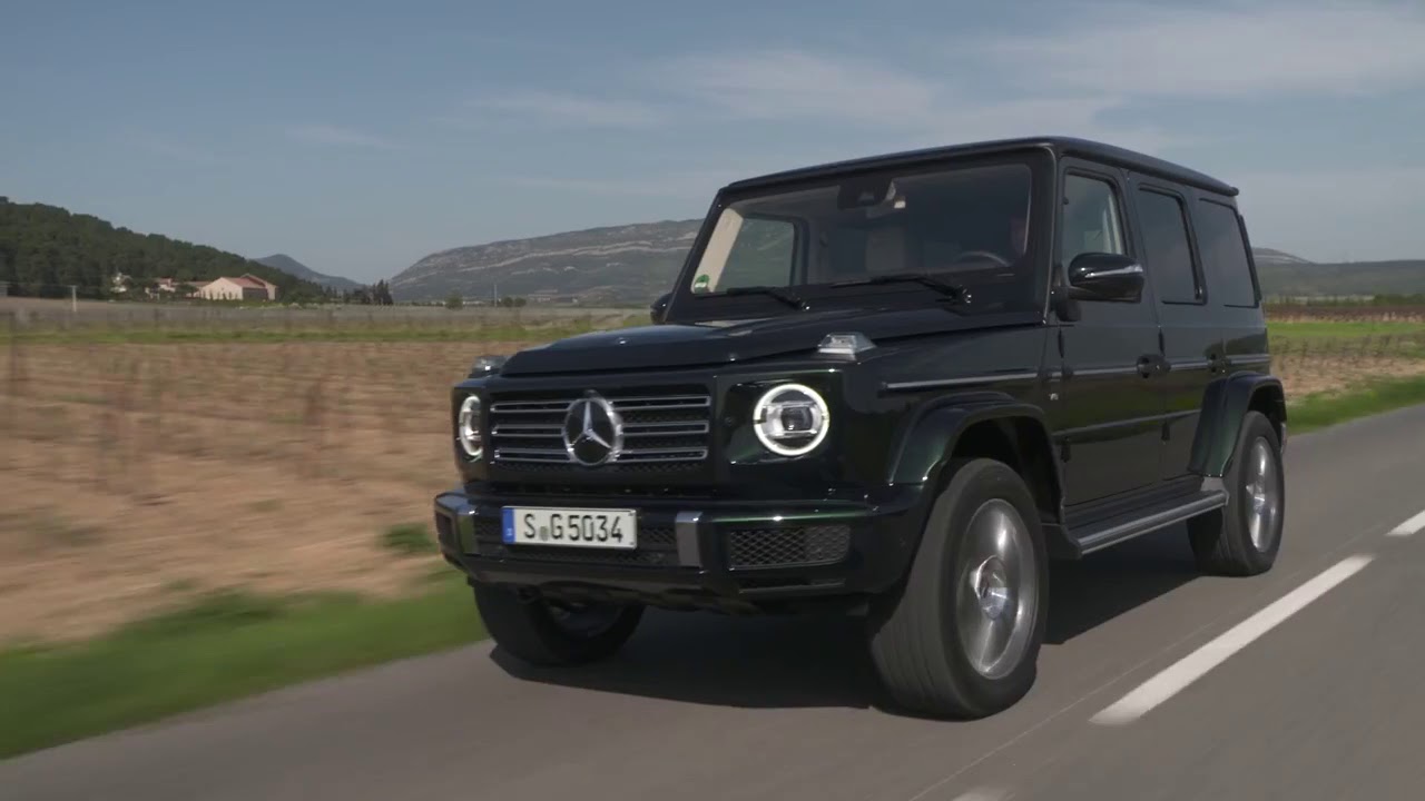 2018 Mercedes Benz G Class G500 emerald green metallic driving - YouTube
