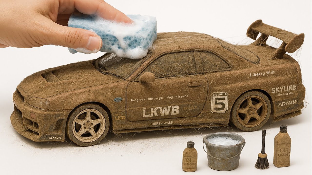 Super Realistic Cleaning of a 1:24 Nissan Skyline GT-R R34 After an ...