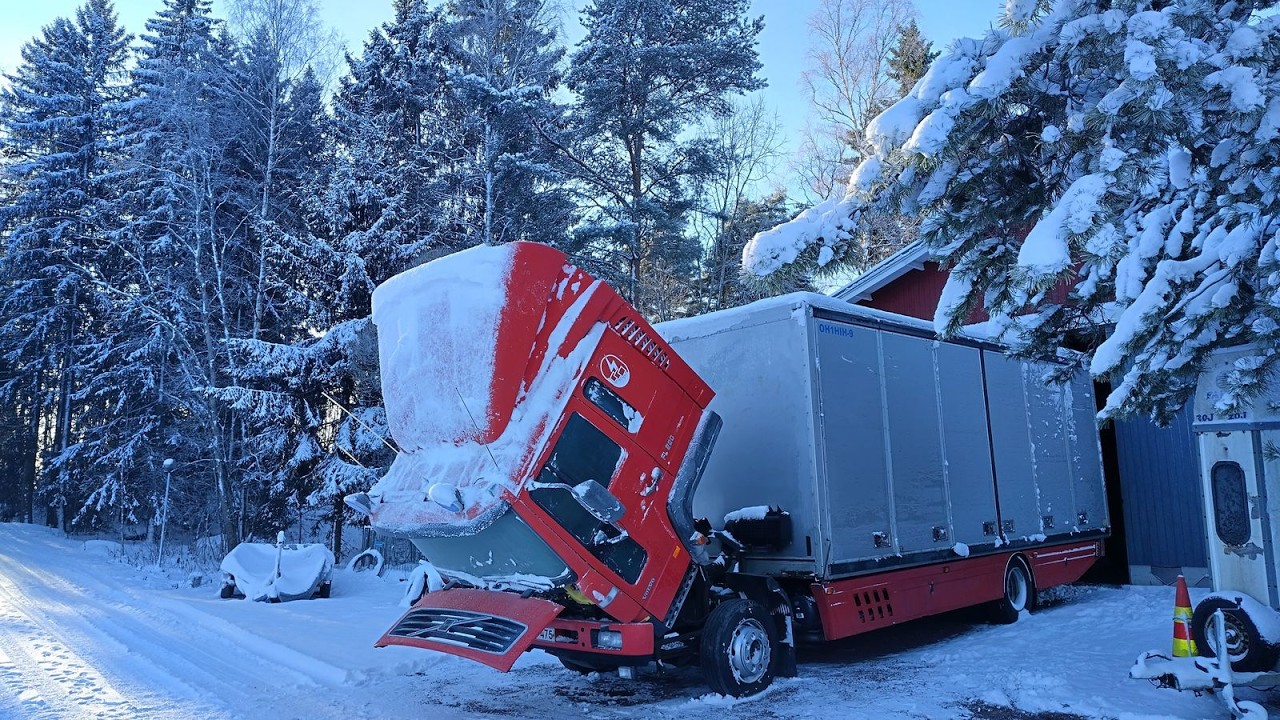 DEFA MultiCharger 40A 24V ylläpitolaturin asennus Volvo FL220 ...