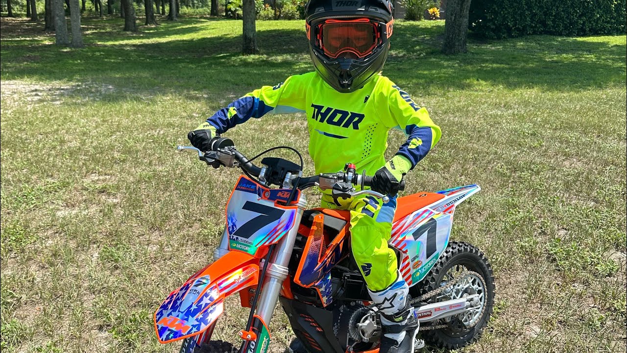 Jake rides at the Bakers Factory - YouTube