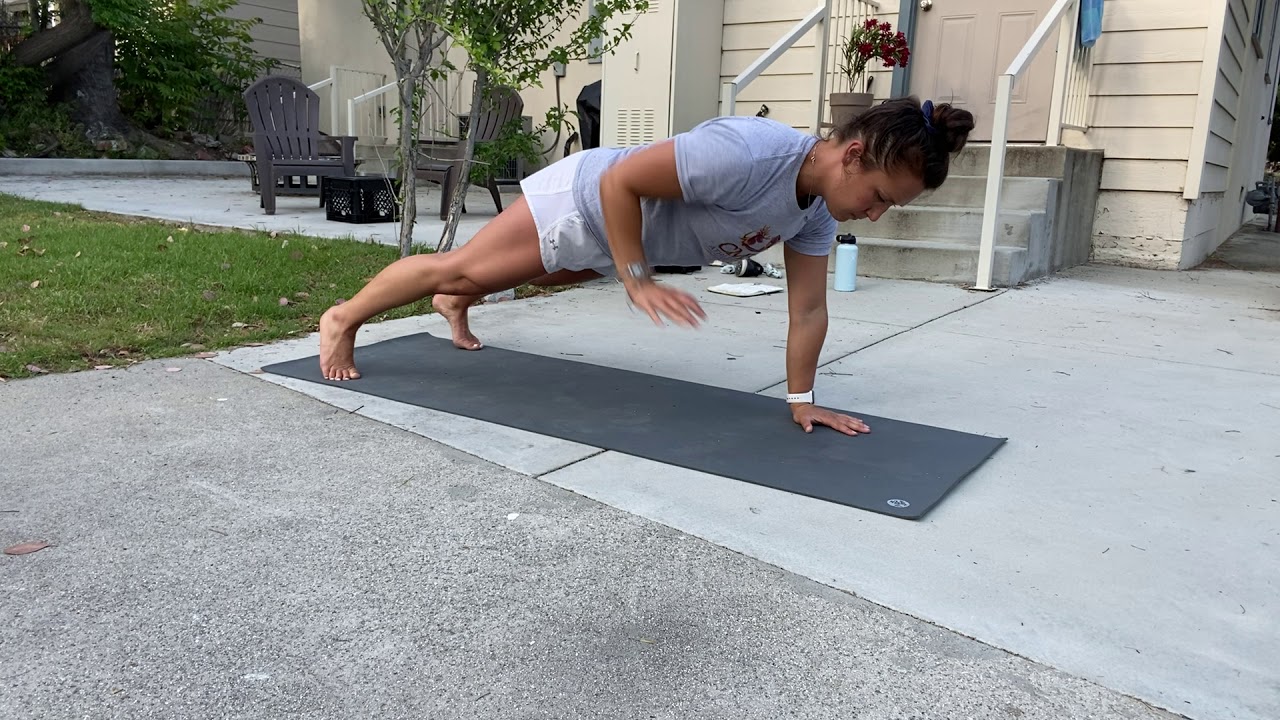 Bodyweight Renegade Row - YouTube