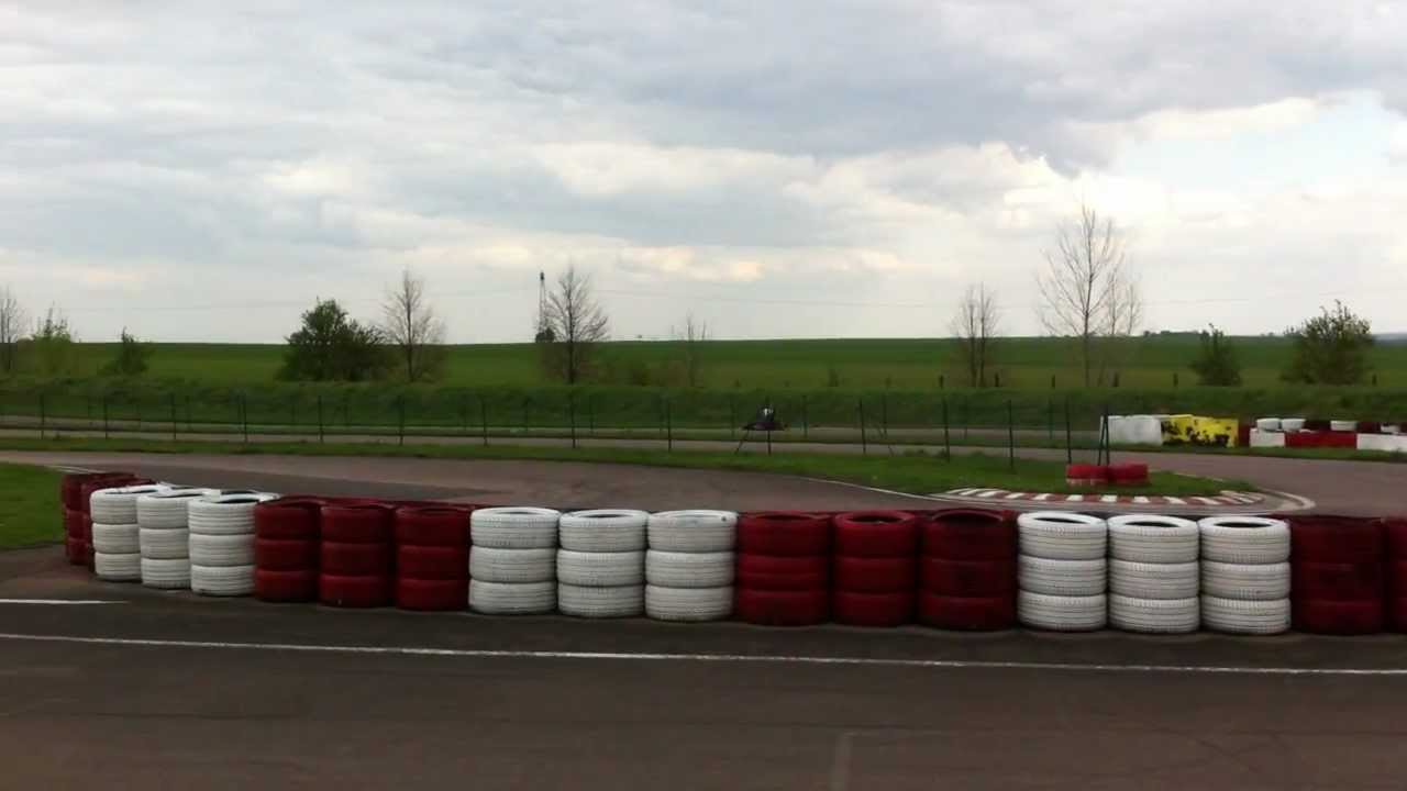 TJ Racing Team Kart 2 - YouTube