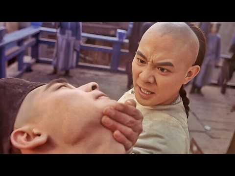 Jet Li's beloved father is about to be beheaded, he arrives & fights the evil thugs!