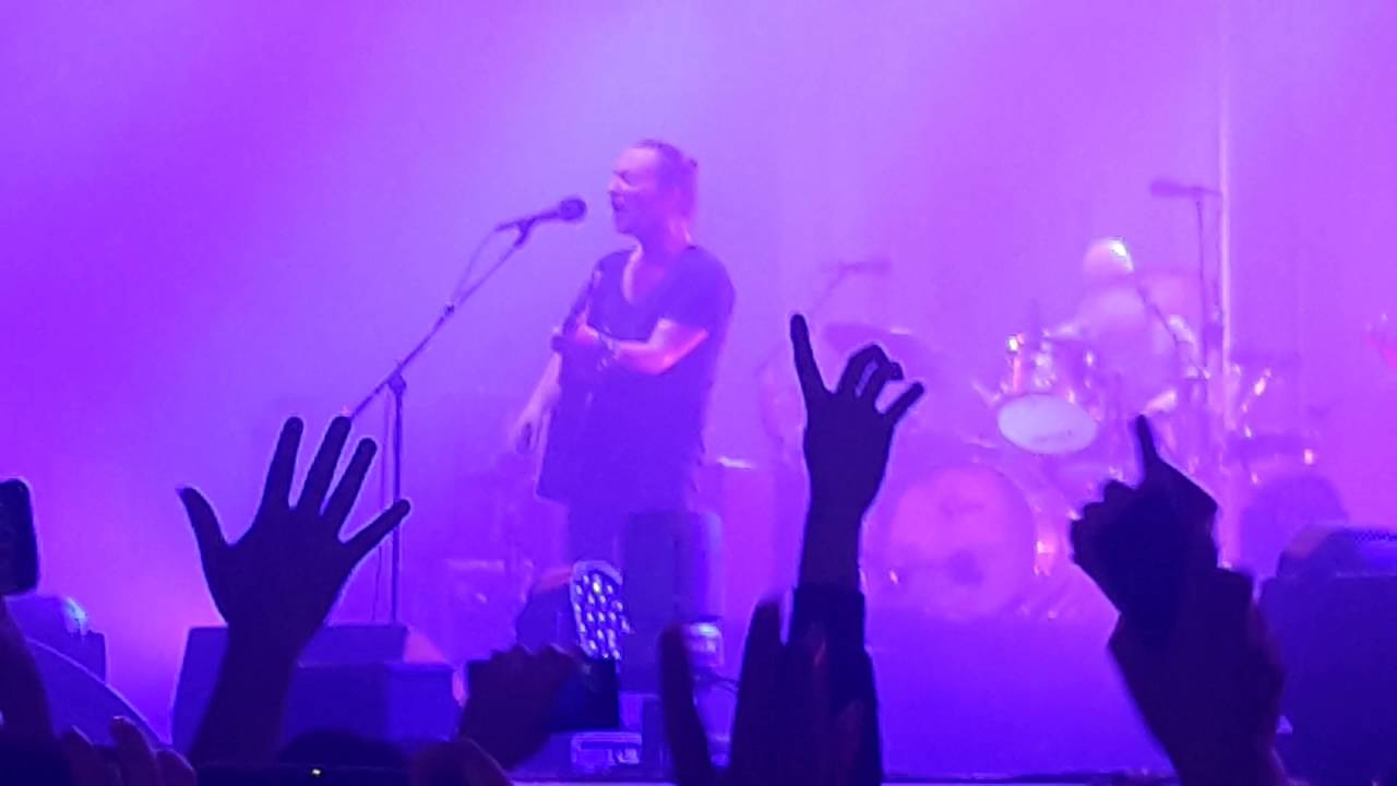 Radiohead - Exit music (for a film) - Live México 2016 - YouTube