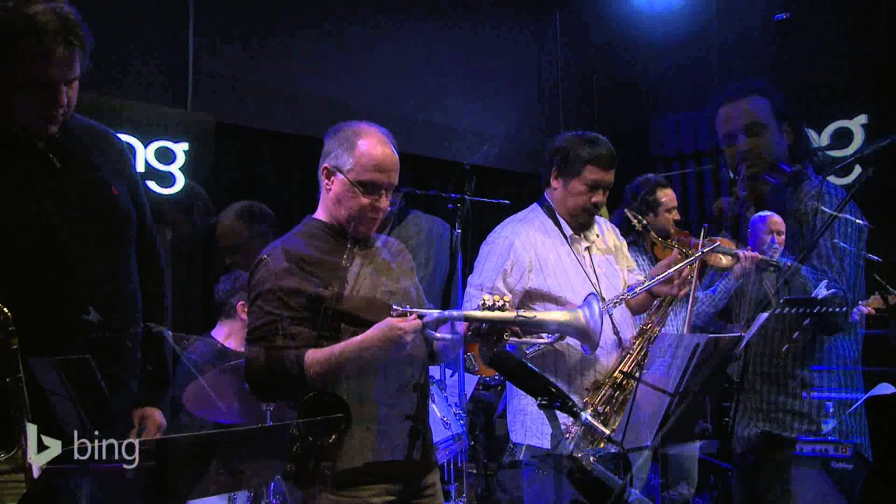 Aaron Meyer - We Three Kings (Bing Lounge) - YouTube