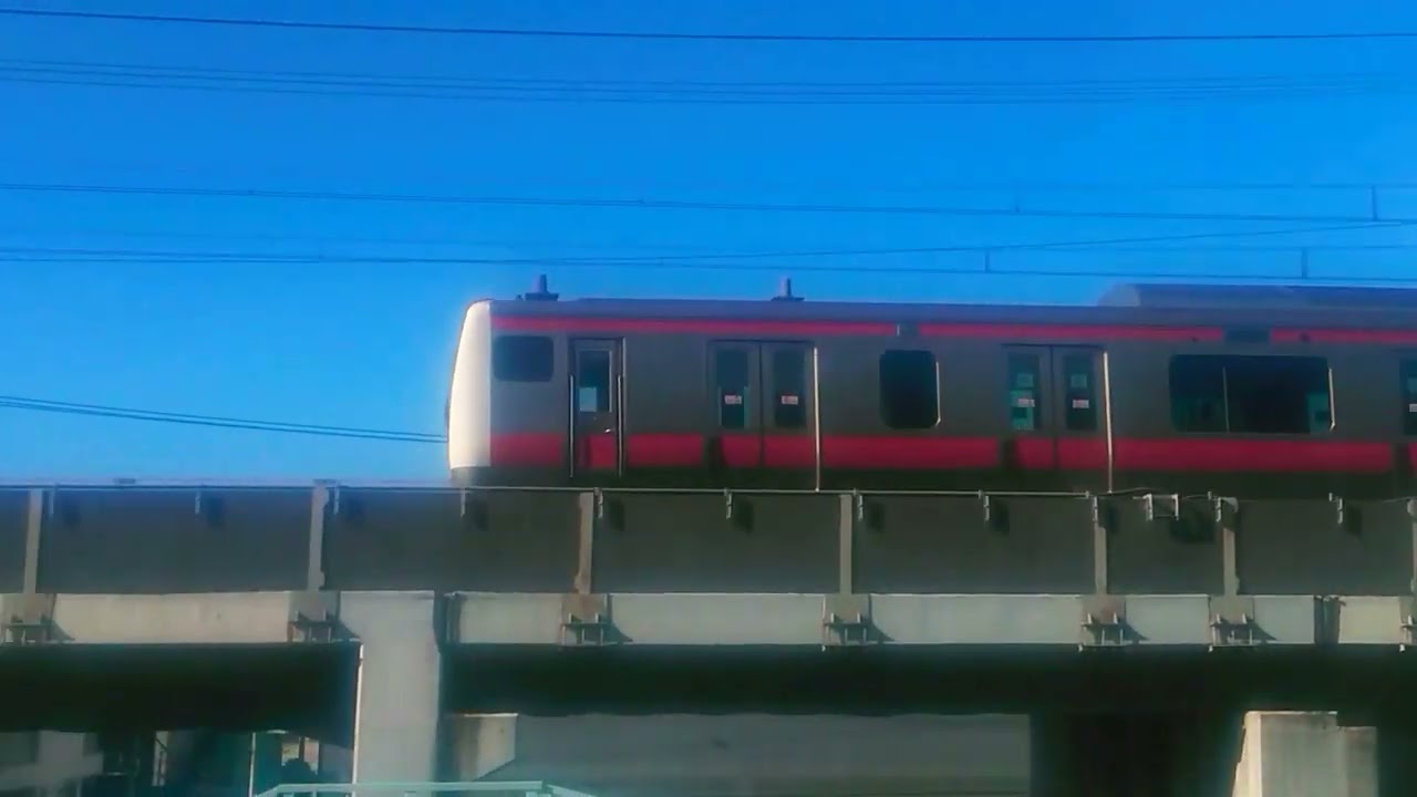 JR京葉線E209系 - YouTube