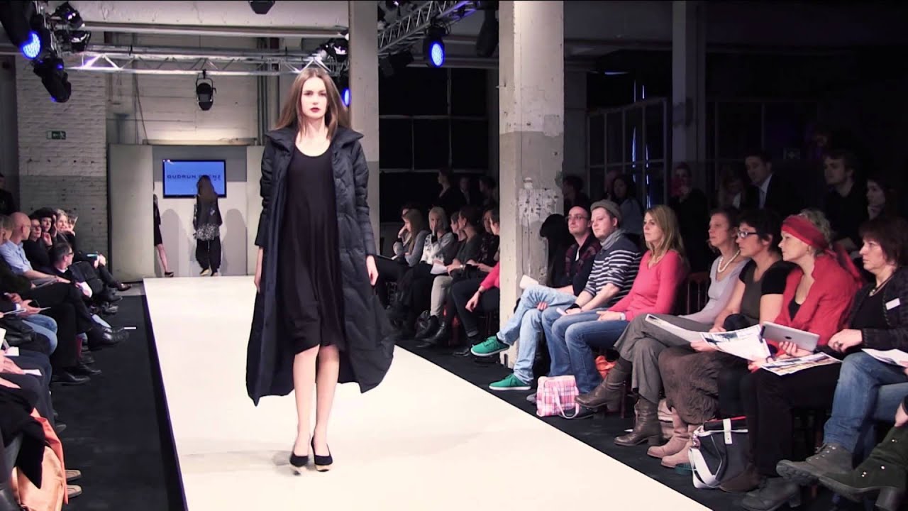 GUDRUN GRENZ Winter 2014 - YouTube