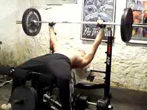 Bench 215 x 6 - YouTube