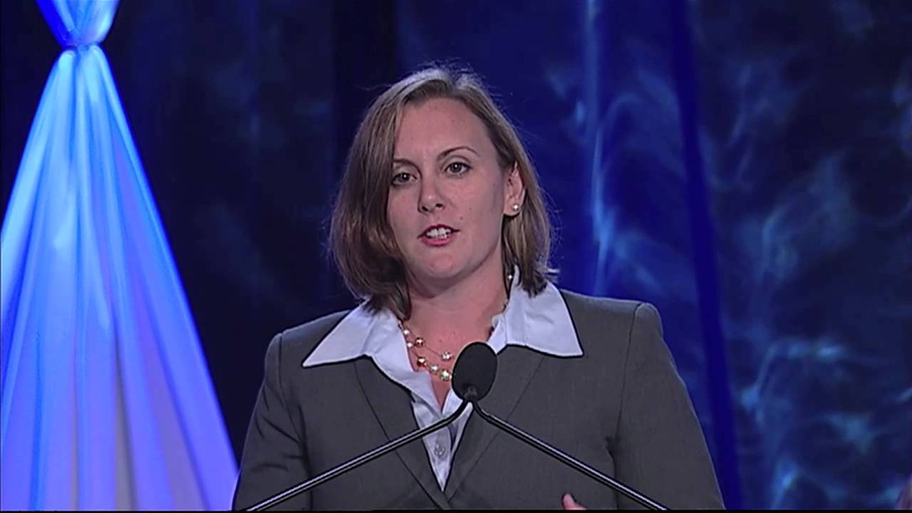 2013 CPCU Conferment Spokesperson: Catherine Reese-Woodard - YouTube