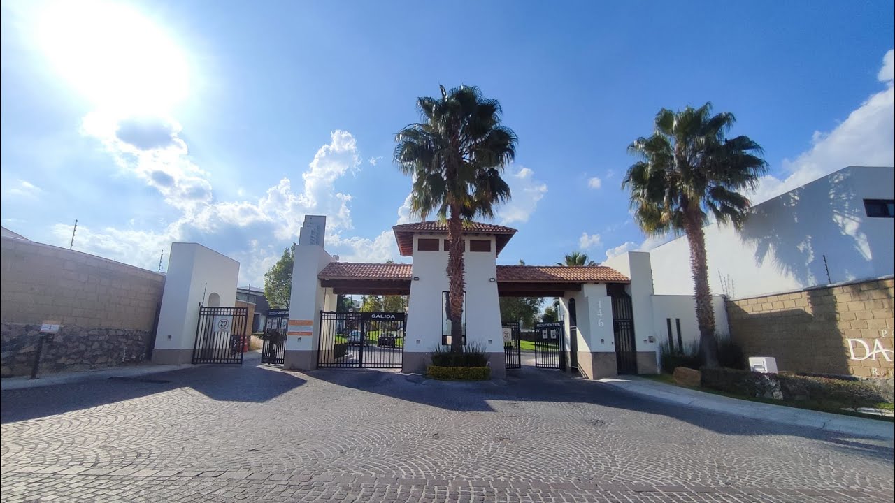 Casa en venta Cumbres del Lago Juriquilla | Casa Emilia - YouTube