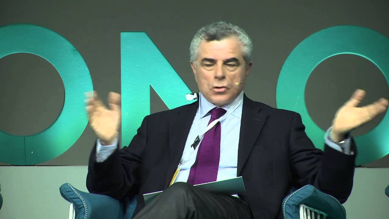 Mauro Moretti PEF San Patrignano 2015 - YouTube