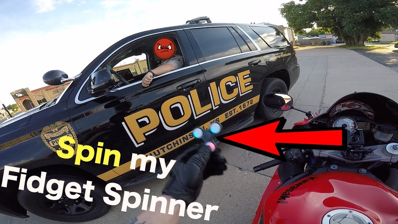 ASKING COP TO SPIN MY GLOW IN THE DARK FIDGET SPINNER | 2UP WITH DUDE ...
