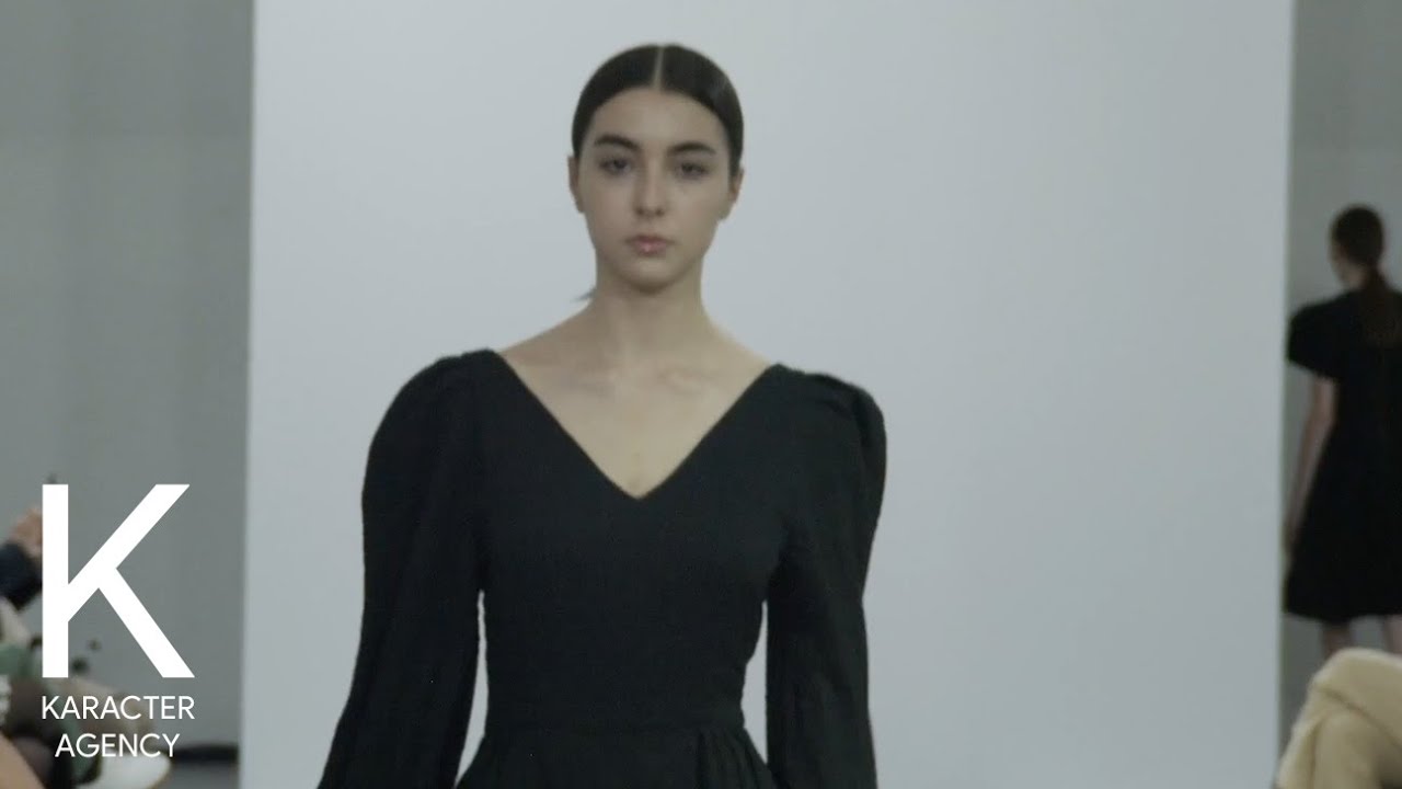 MODELS | Anna Levy - Portugal Fashion FW22/23 - YouTube