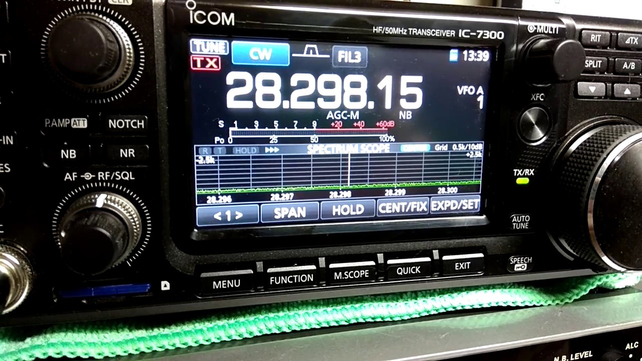 IC-7300 28mHz CW - YouTube