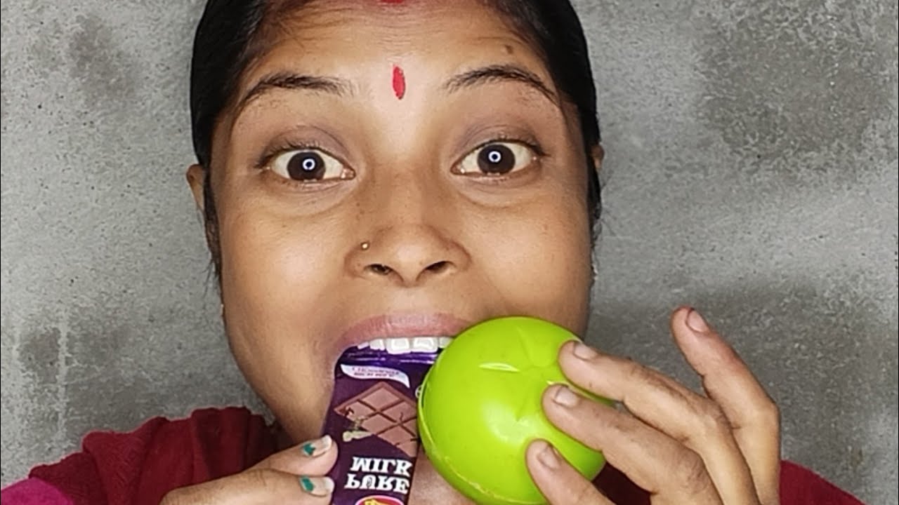 ASMR AMERICA'S ORIGINAL DUBBLE BUBBLE GUM (3 FRUIT FLAVORS) AND... part ...
