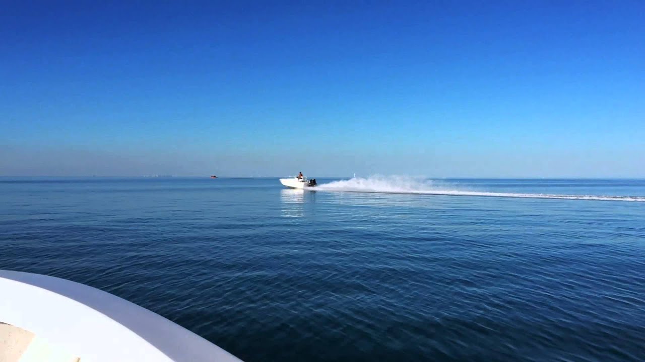 21 Ocean Runner "Tops Off" - YouTube