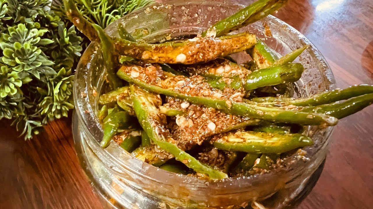 Instant green chilli pickle - YouTube
