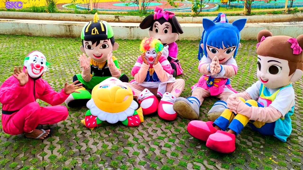 Badut Topeng Rambut Gimbal Badut Karakter Badut Bahas Konsep BTS Clown ...