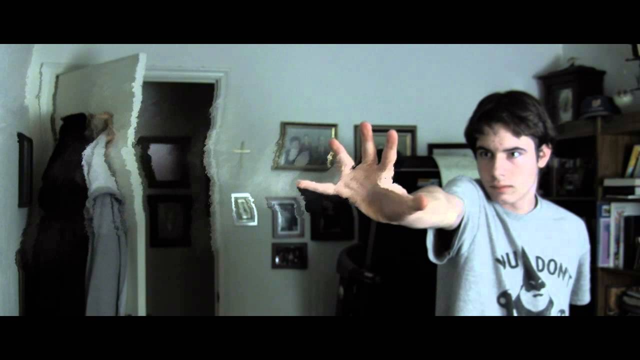 Telekinesis Displacement Waves Effect - YouTube