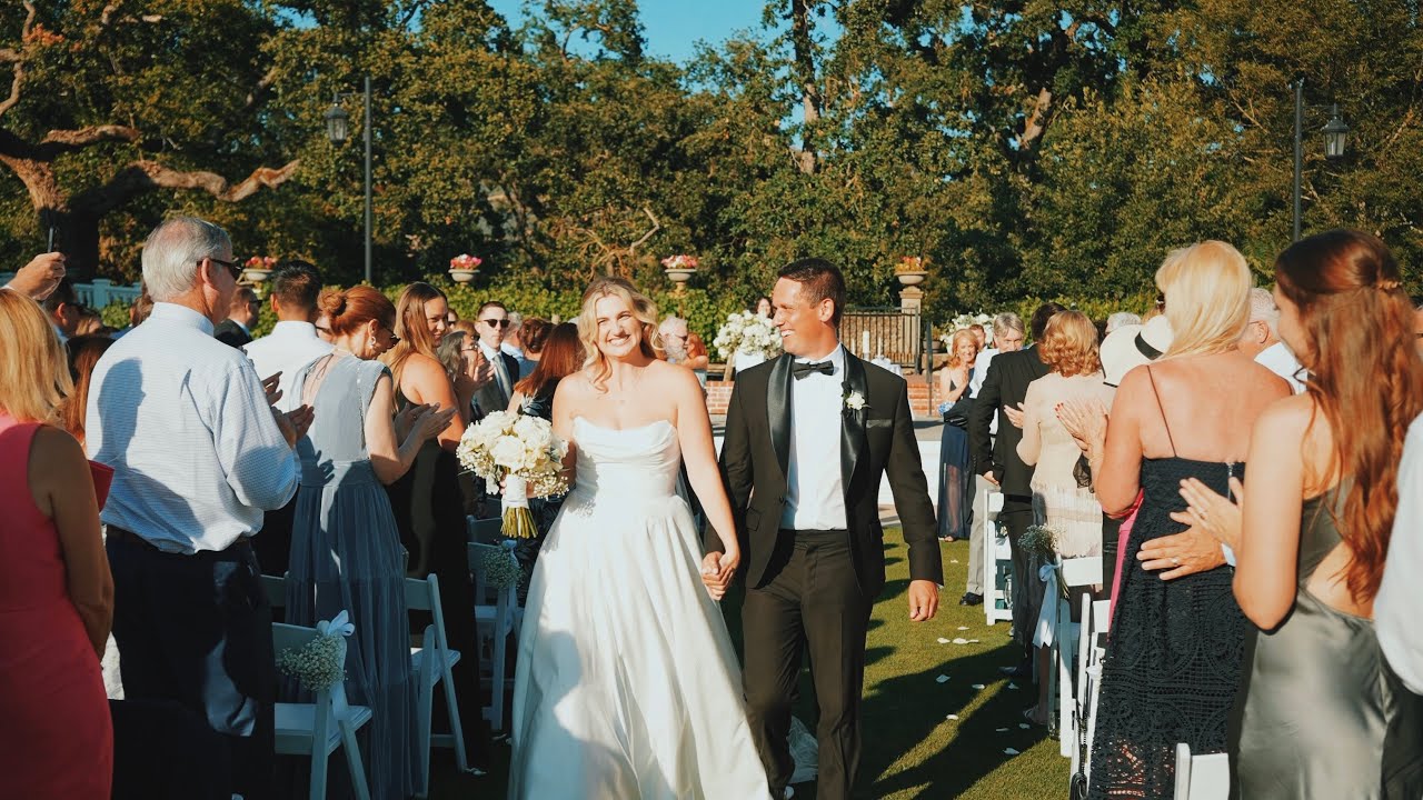 Caitlin Kenney Wedding Steelers QB Kenny Pickett Marries Fiancée Amy