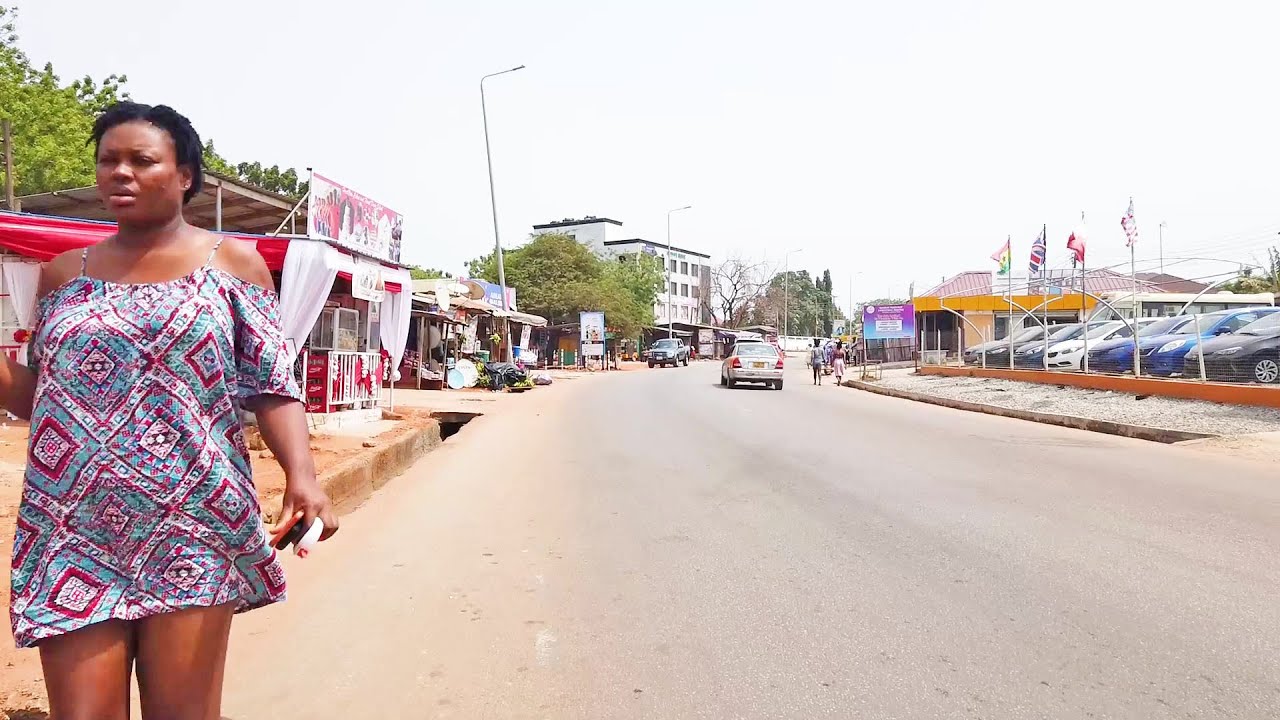 LIFE INSIDE AFRICA LOCAL COMMUNITY ||AFRICAN WALK VIDEOS - YouTube