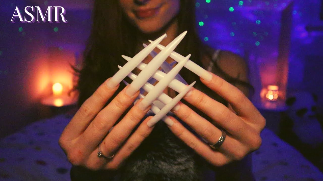 ASMR | Finger Fluttering and Nail Tapping with XXL Nails - YouTube