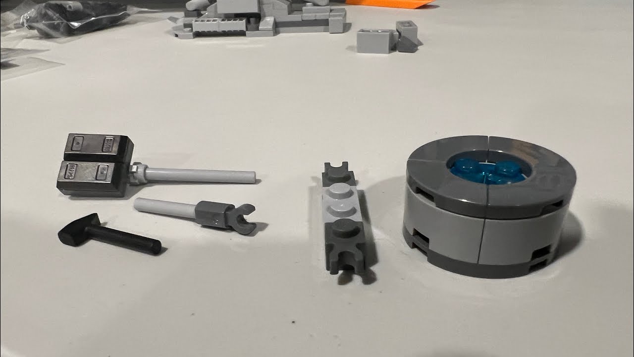 (Portable Bescar Forge) LEGO UCS Razor Crest Add-on Tutorial - YouTube