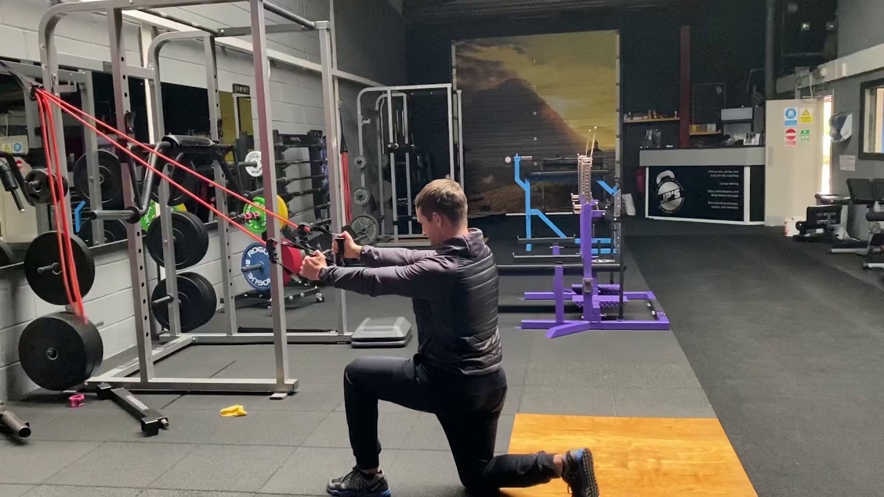 Kneeling banded rows - YouTube