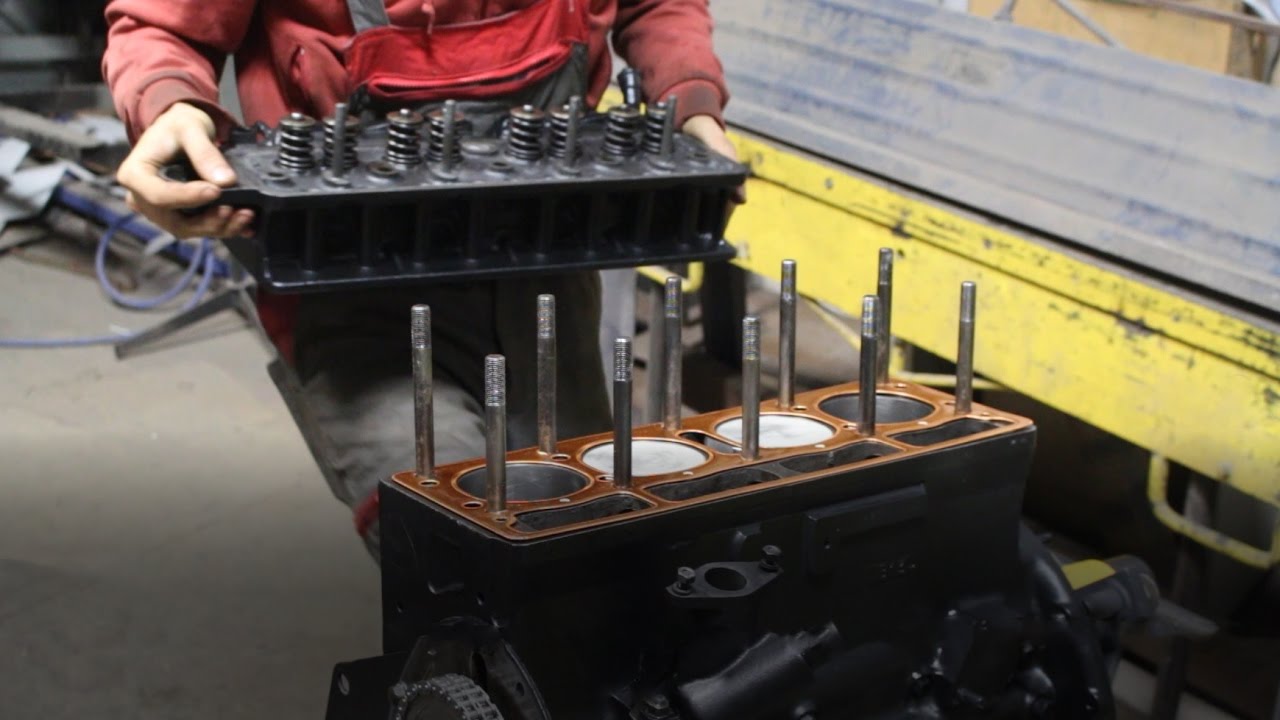 1964 - TR4 - Engine Rebuild - Part 5 - oil pump, distributor gear and ...