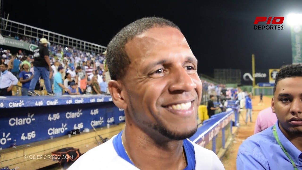 Julio Borbón - Outfielder TIgres del Licey (13-12-2017) - YouTube