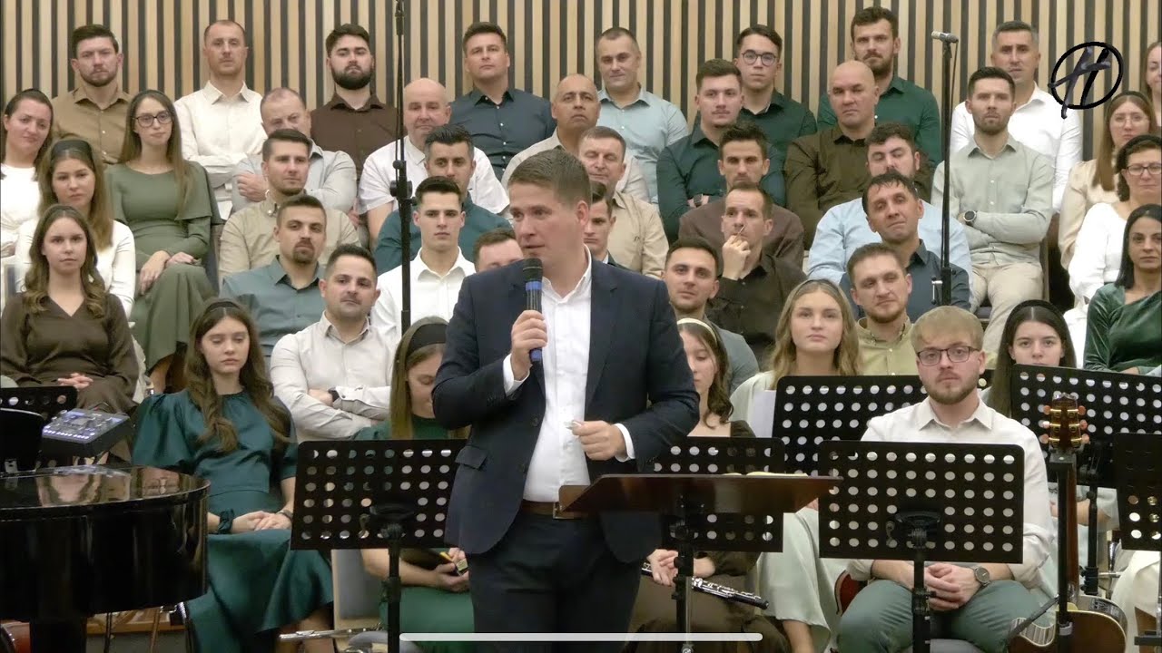 Seară de colinde | Cristi Boariu | Speranta Linz - YouTube