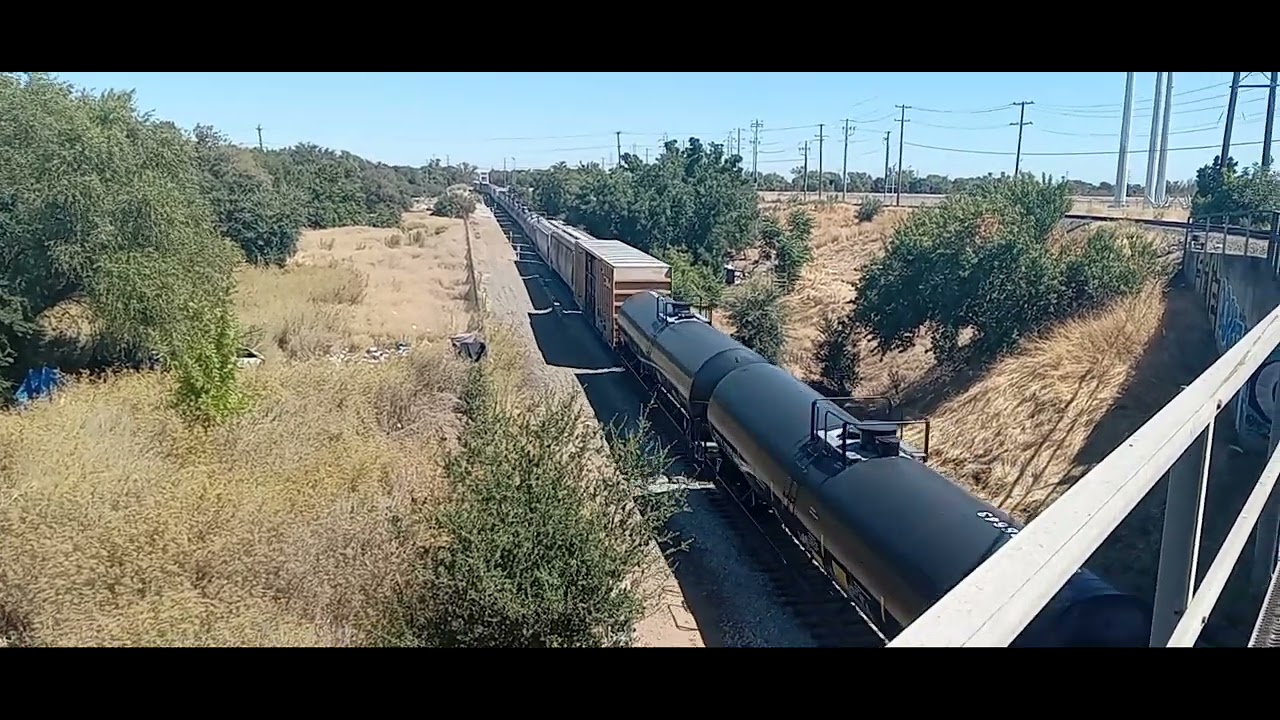 BNSF 7387 South w/Fakebonnet DPU @ Sacramento CA 8/24/2022 - YouTube