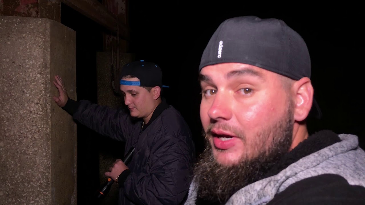 Bloody Bucket Bridge @3AM (WE ALMOST DIED) - YouTube