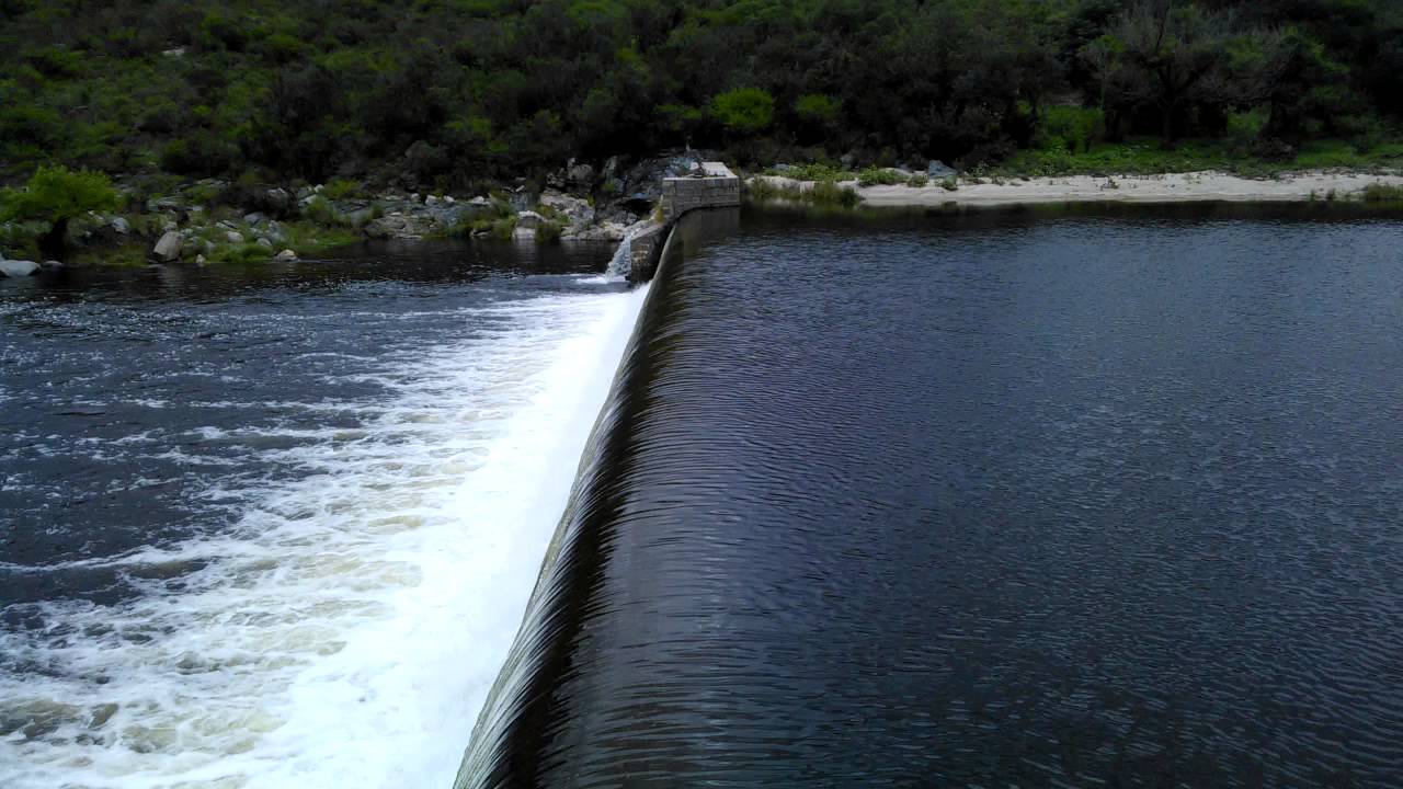 Cosquin,Rio Yuspe, dique las galerias - YouTube