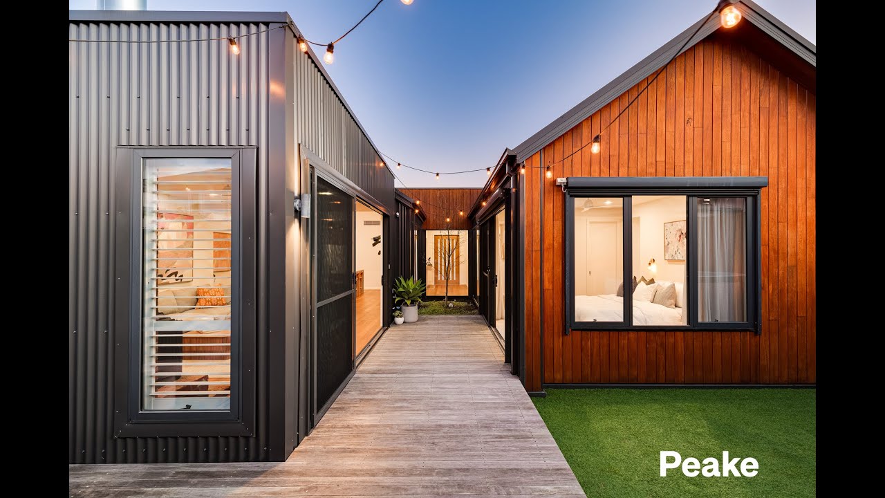 8 Sutton Way - YouTube