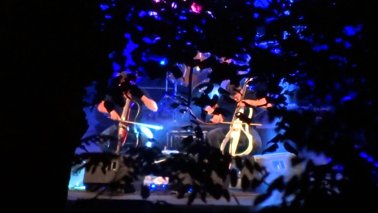 2CELLOS: smooth criminal (Michael Jackson) - YouTube