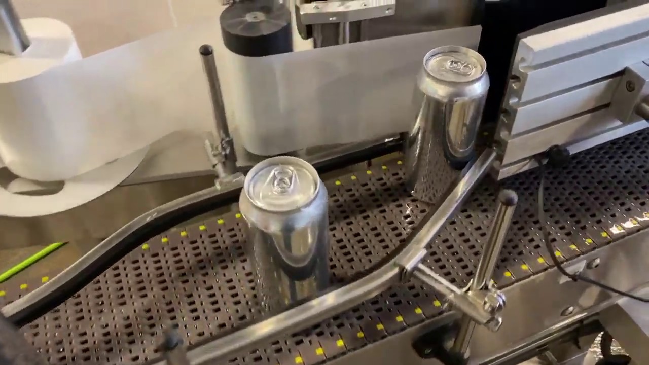 Alpha Custom Pack Leader Auto Labeler - YouTube
