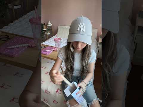 LILOU DÉCORE SA CHAMBRE AVANT LA RENTRÉE 😍