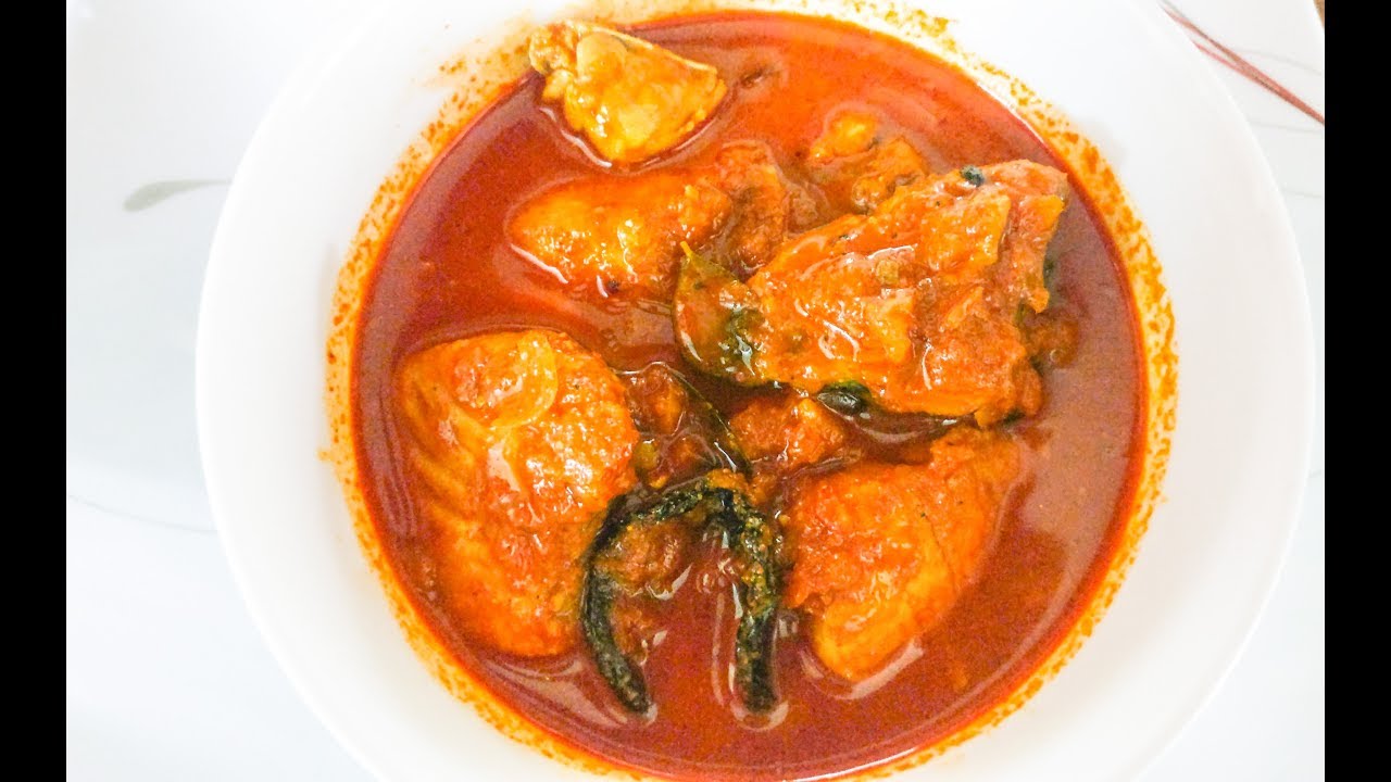Kerala Style Fish Curry| Meen Curry | Nadan Meen Curry - YouTube